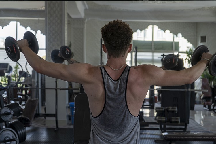 best Deltoid Exercises for Strong Defined Shoulders - Men's Fit Club