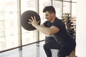 Hybrid Workout Program Blending Strength and Cardio - Men's Fit Club